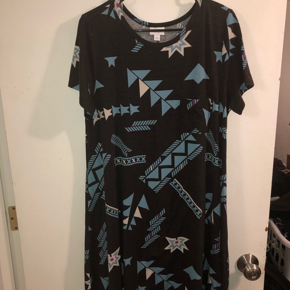 LuLaRoe | Dresses | Llr Carly | Poshmark